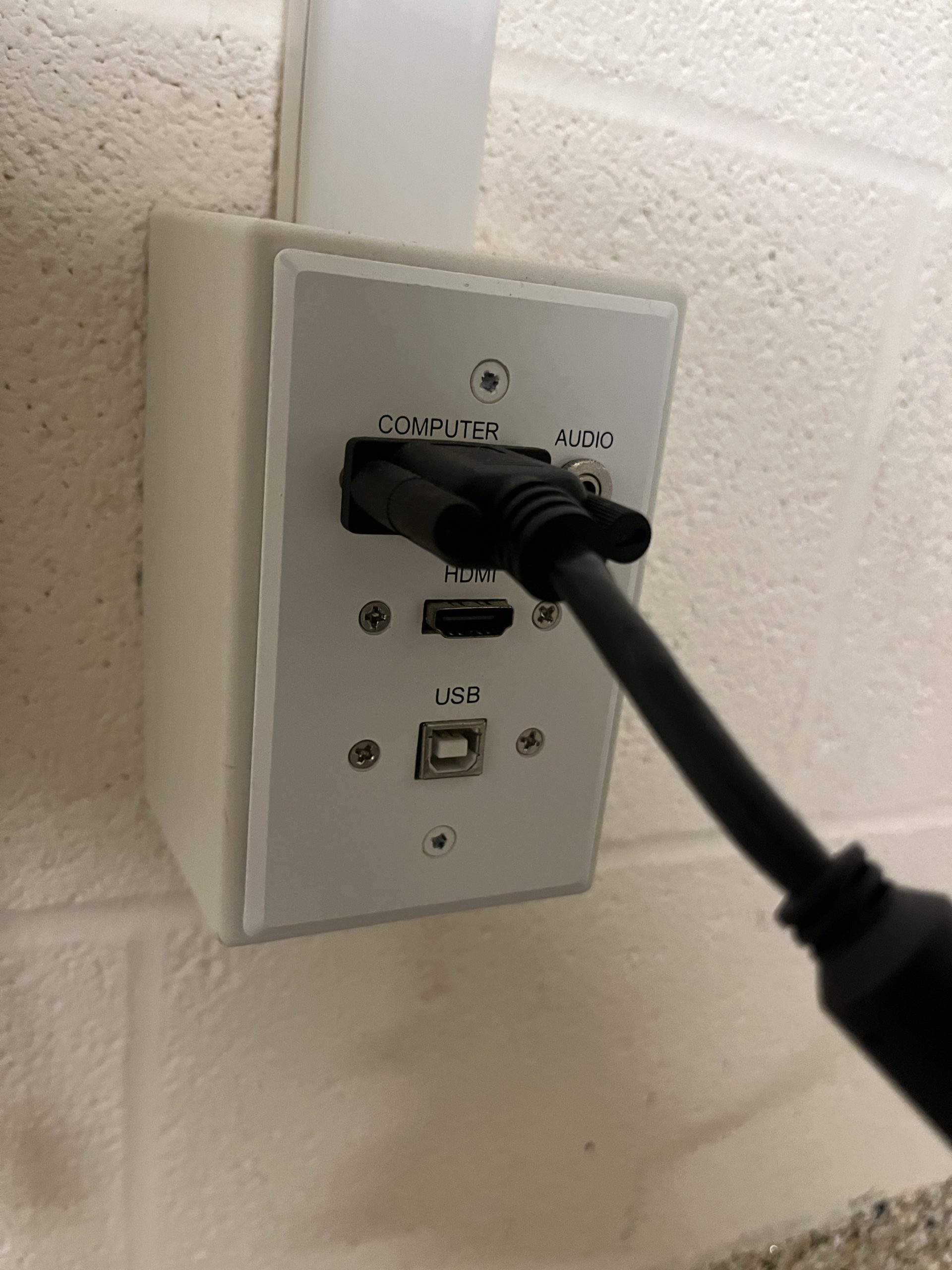 Scot Center Foster Meeting Room FL-30 – Technology@Wooster